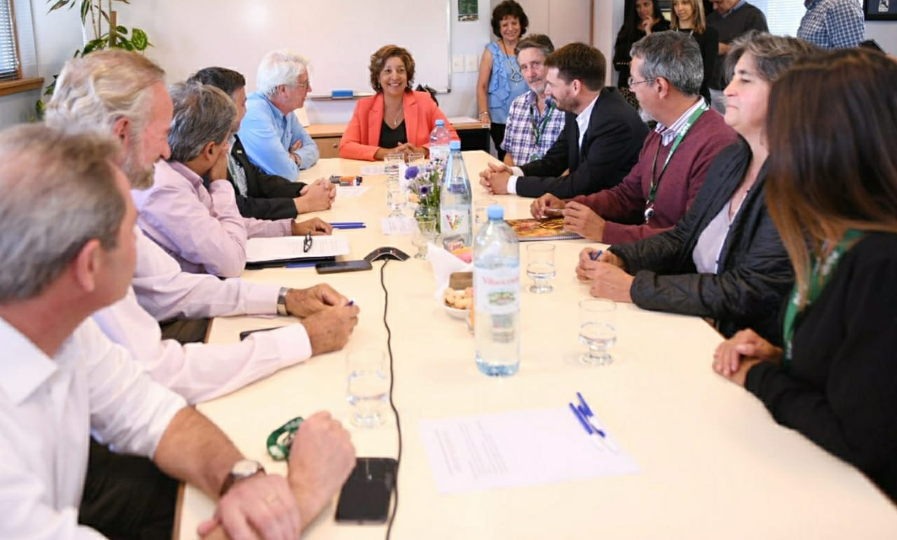 Se conformó un nuevo Directorio de INVAP - INVAP - Investigación ...