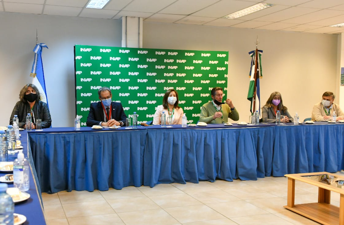 Se conformó un nuevo Directorio de INVAP - INVAP - Investigación ...